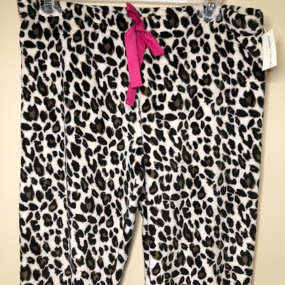 Bobbie & Brooks | Intimates & Sleepwear | Cozy Leopard Print Pajama ...